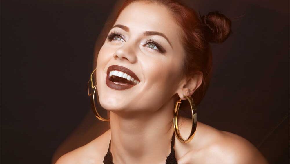 Exploring the Different Types of Hoop Earrings - Sparrow Trades