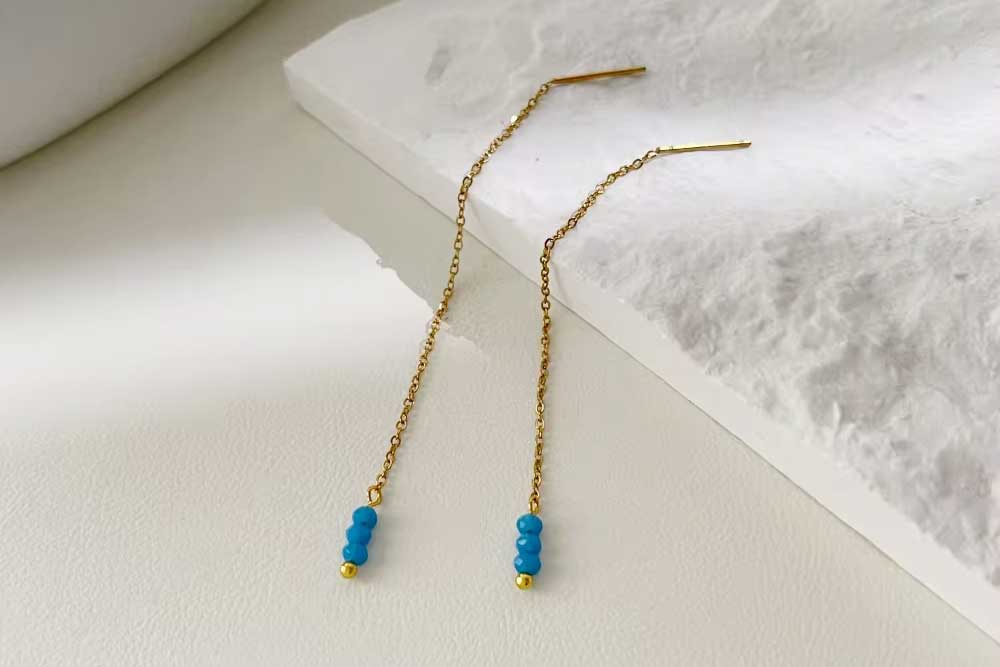 Discover the Beauty of Threader Earrings: What You Need to Know ...