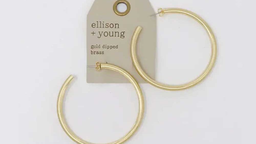 Satin as a Jewelry Texture: Elevate Your Style - Sparrow Trades
